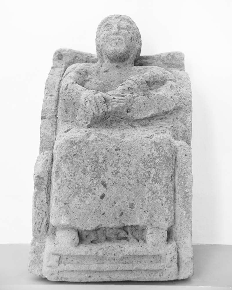 The reasons for a Matres Matutae symbol - Pandora Ceramiste